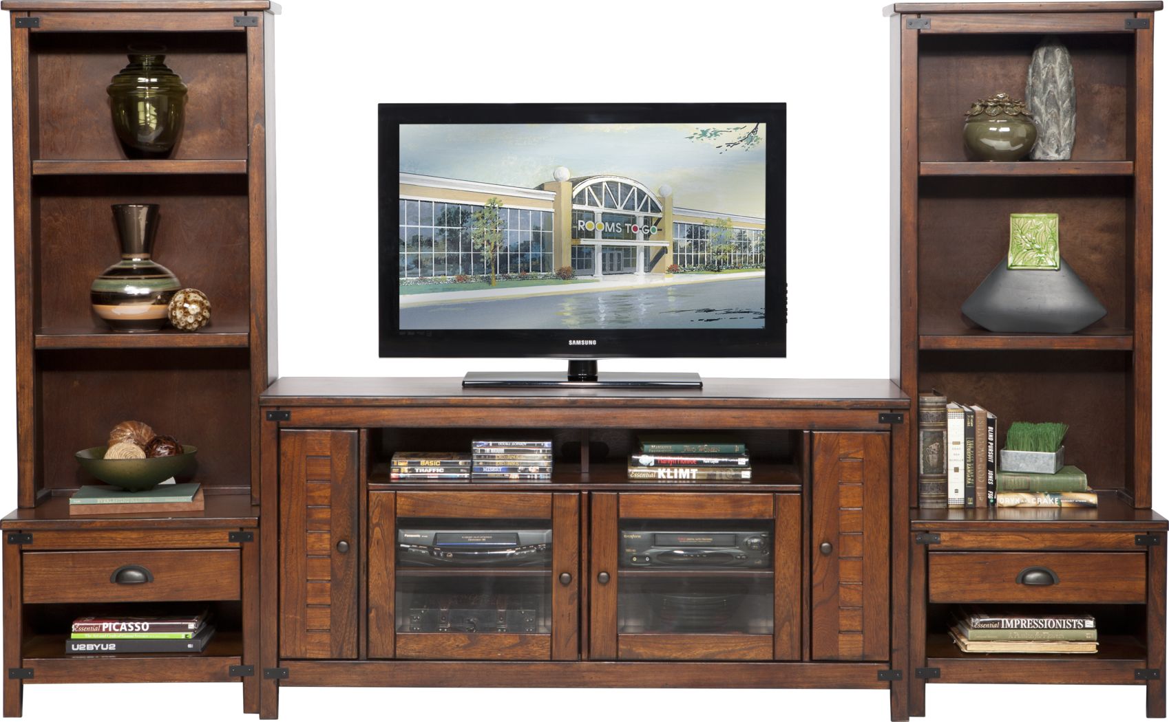 Crown Valley 5 Pc Wall Unit with 60 in. Console - Rooms To Go